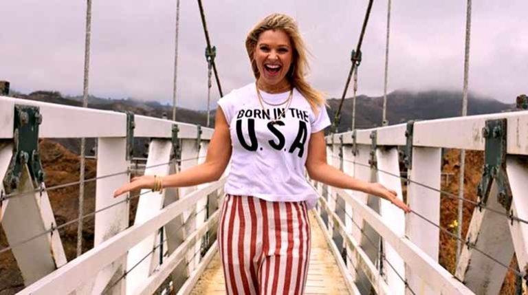 Anna Kooiman Husband, Married, Net Worth, Salary, Measurements, Fox ...