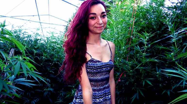 Haley Soarx Biography Dating Boyfriend Net Worth Family Haley Soarx Biography Dating Boyfriend Net Worth Family