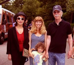 Steve Janowitz: Biography of Joy Behar's Husband; His Married Life ...